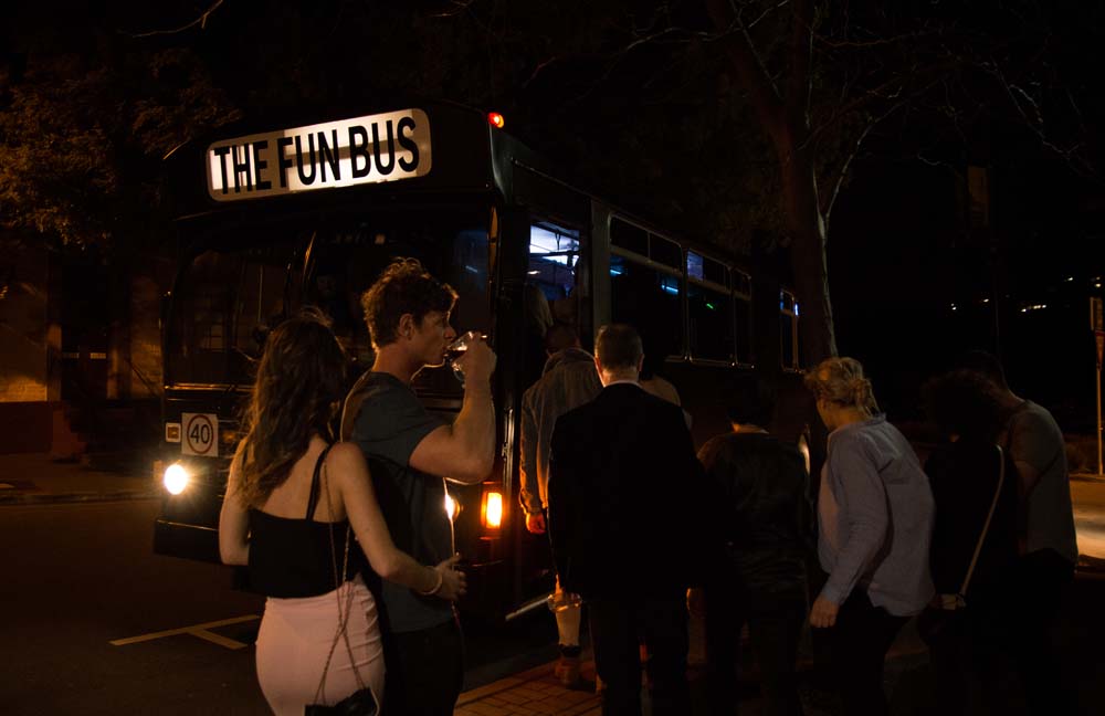 The Hobart Fun Bus :: Parties, Tours and Uni Nights :: Fun Bus Image ...