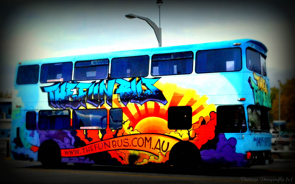 The Hobart Fun Bus :: Parties, Tours and Uni Nights :: Fun Bus Image ...